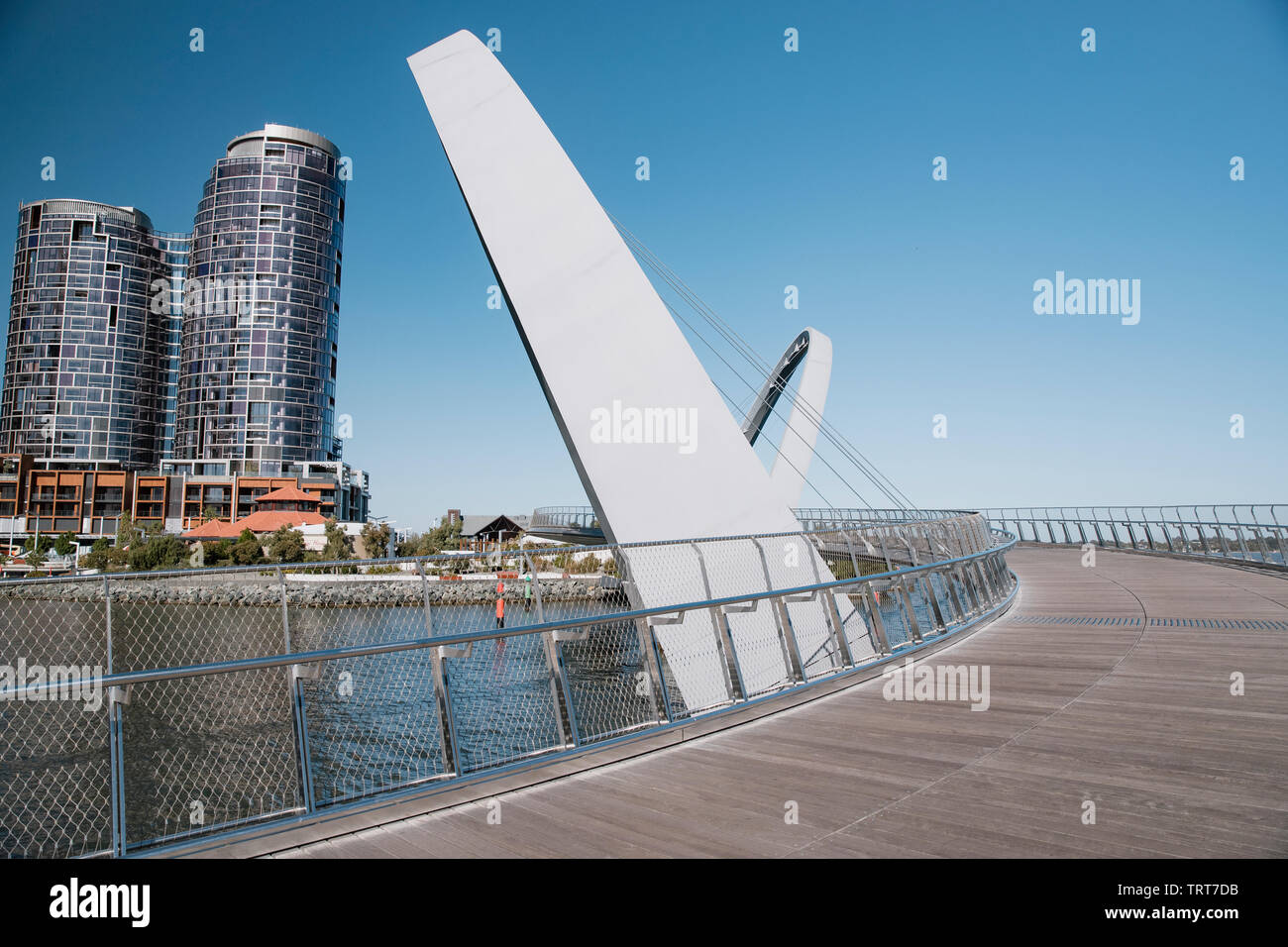 Elizabeth quay bridge hi-res stock photography and images - Alamy