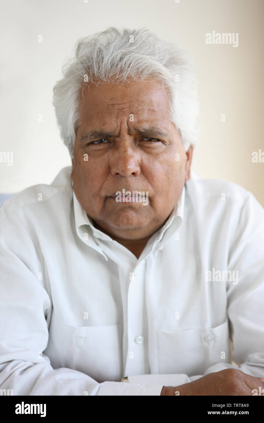 Brood worried hi-res stock photography and images - Alamy