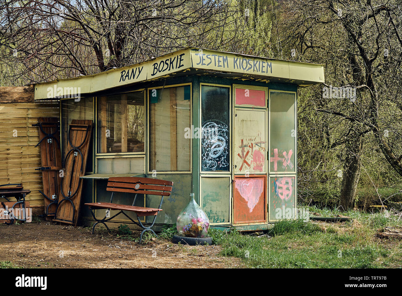 Old kiosk hi-res stock photography and images - Alamy