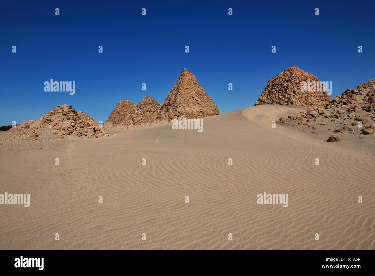 Ancient pyramids of Nuri, Sudan Stock Photo - Alamy