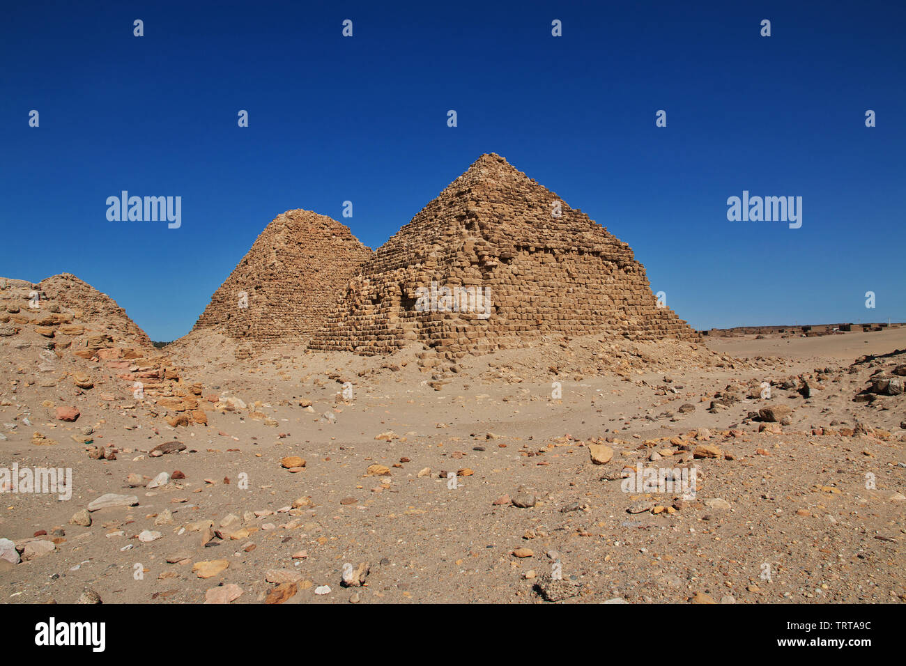 Ancient pyramids of Nuri, Sudan Stock Photo - Alamy