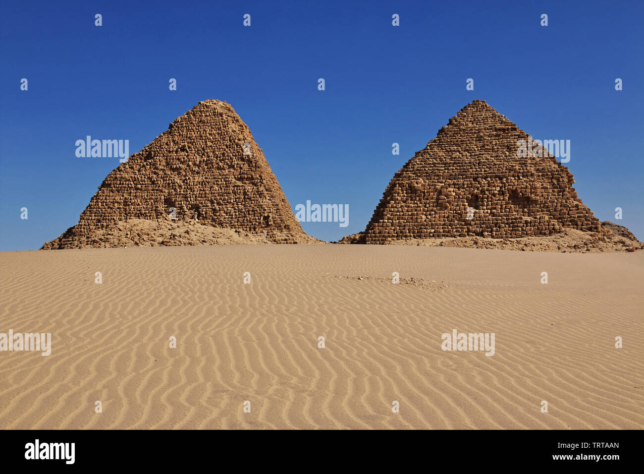 Ancient pyramids of Nuri, Sudan Stock Photo - Alamy