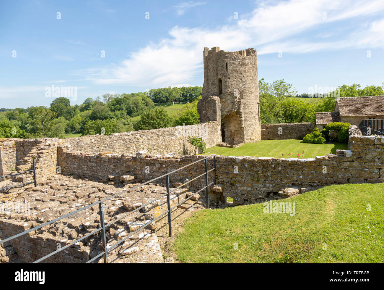Farleigh castle hi-res stock photography and images - Alamy