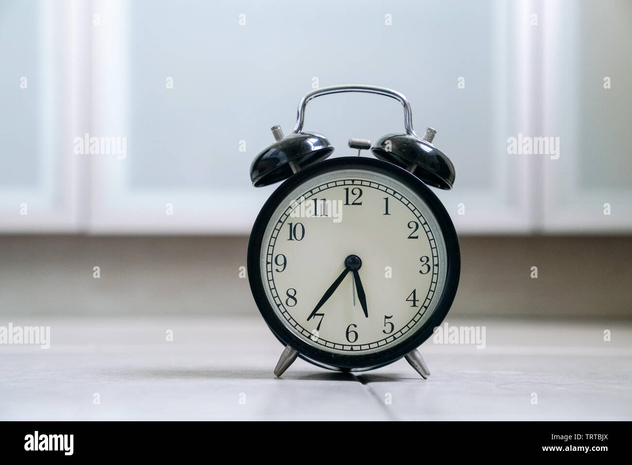 Needle alarm hi-res stock photography and images - Alamy