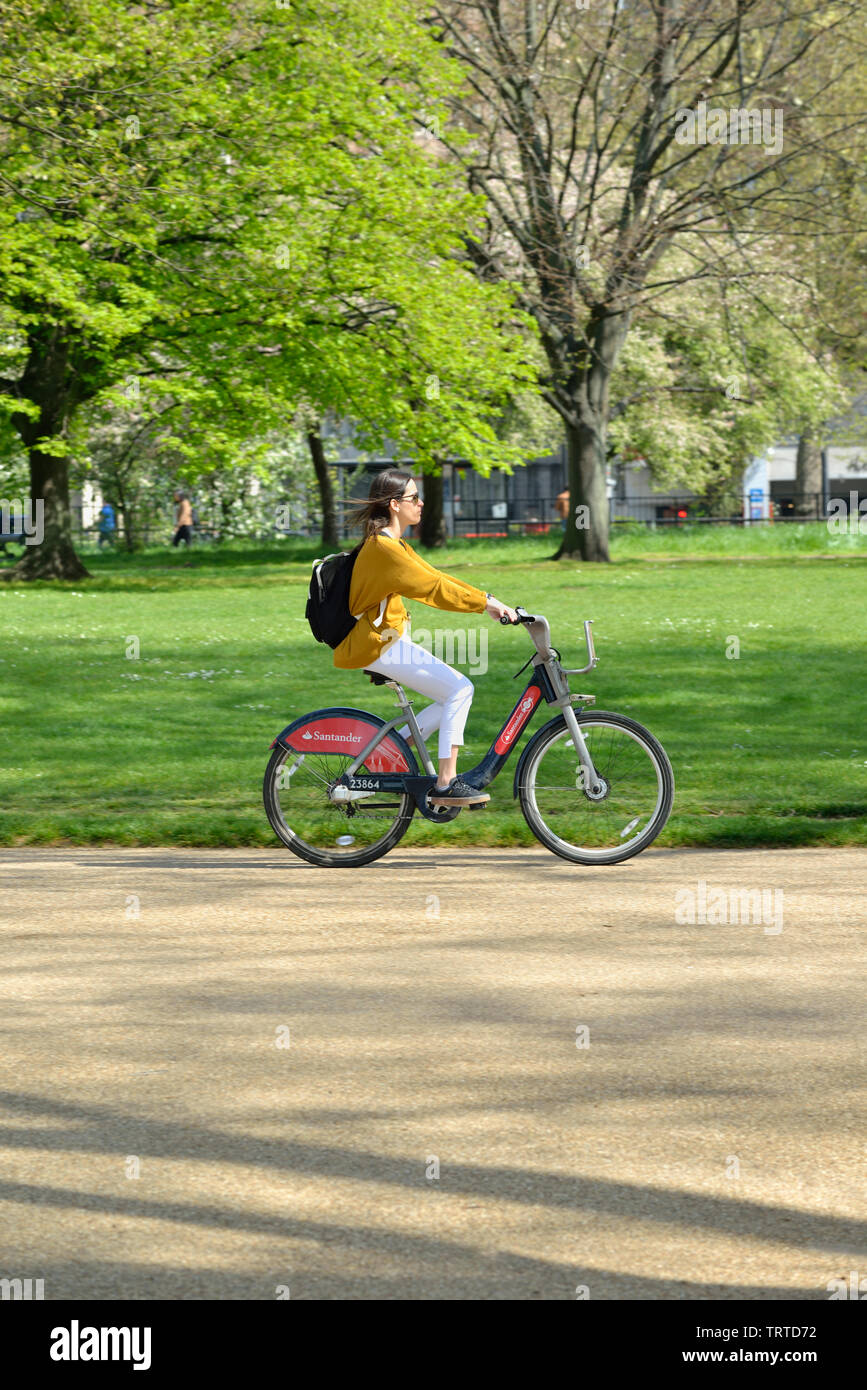 Santander hired bike hi-res stock photography and images - Alamy