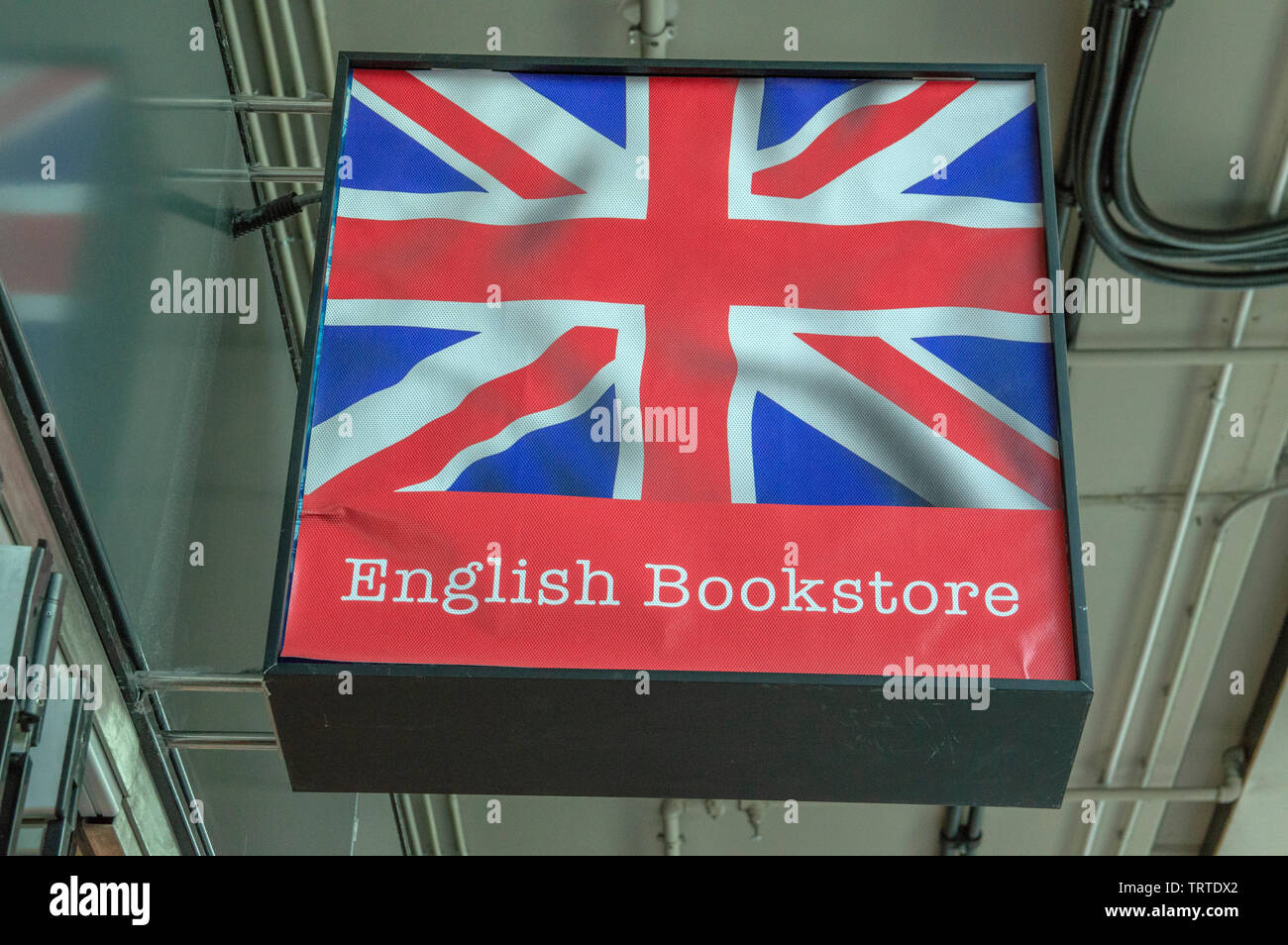 Billboard English Bookstore At Schiphol The Netherlands 2019 Stock ...