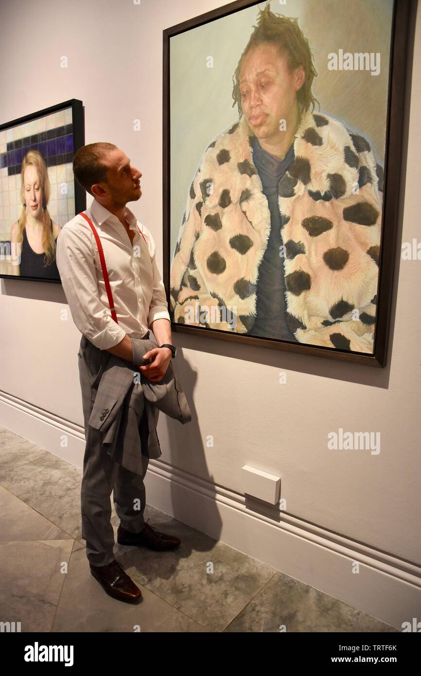 London, UK. First Prize Winner Charlie Schaffer with his portrait Imara ...