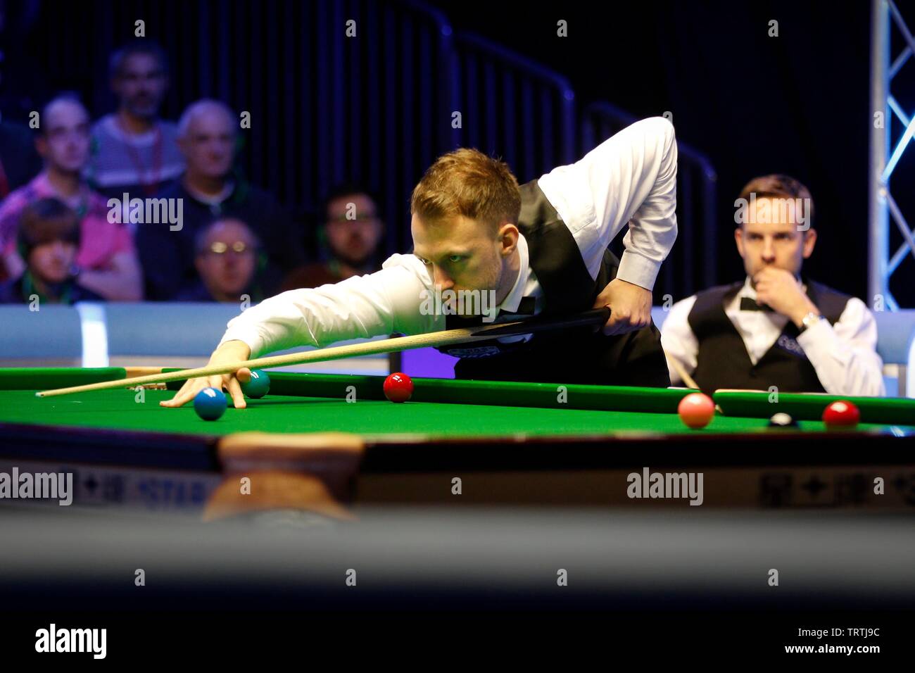 World class snooker player hi-res stock photography and images - Alamy