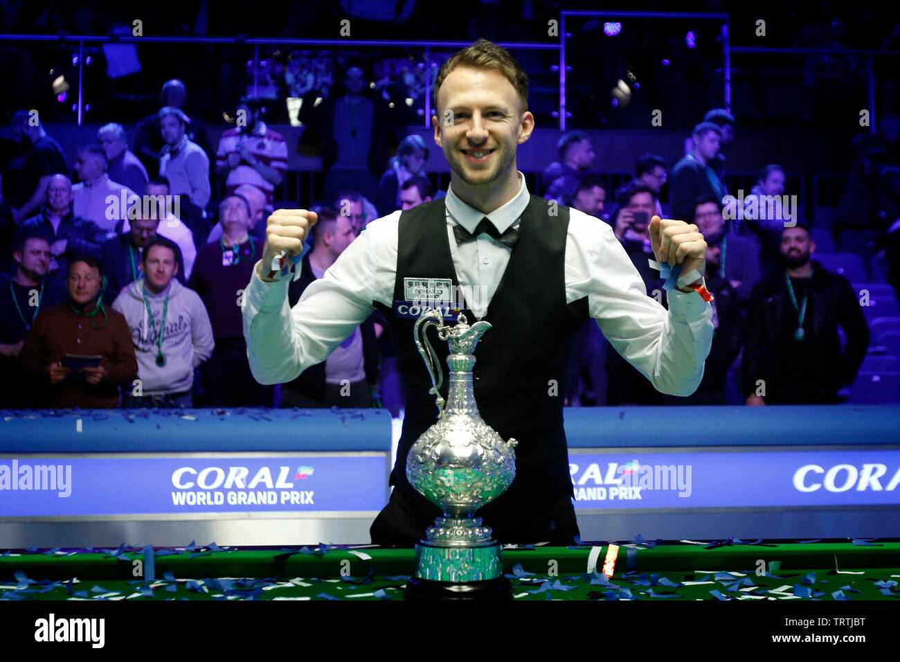 White world snooker finals hi-res stock photography and images - Alamy