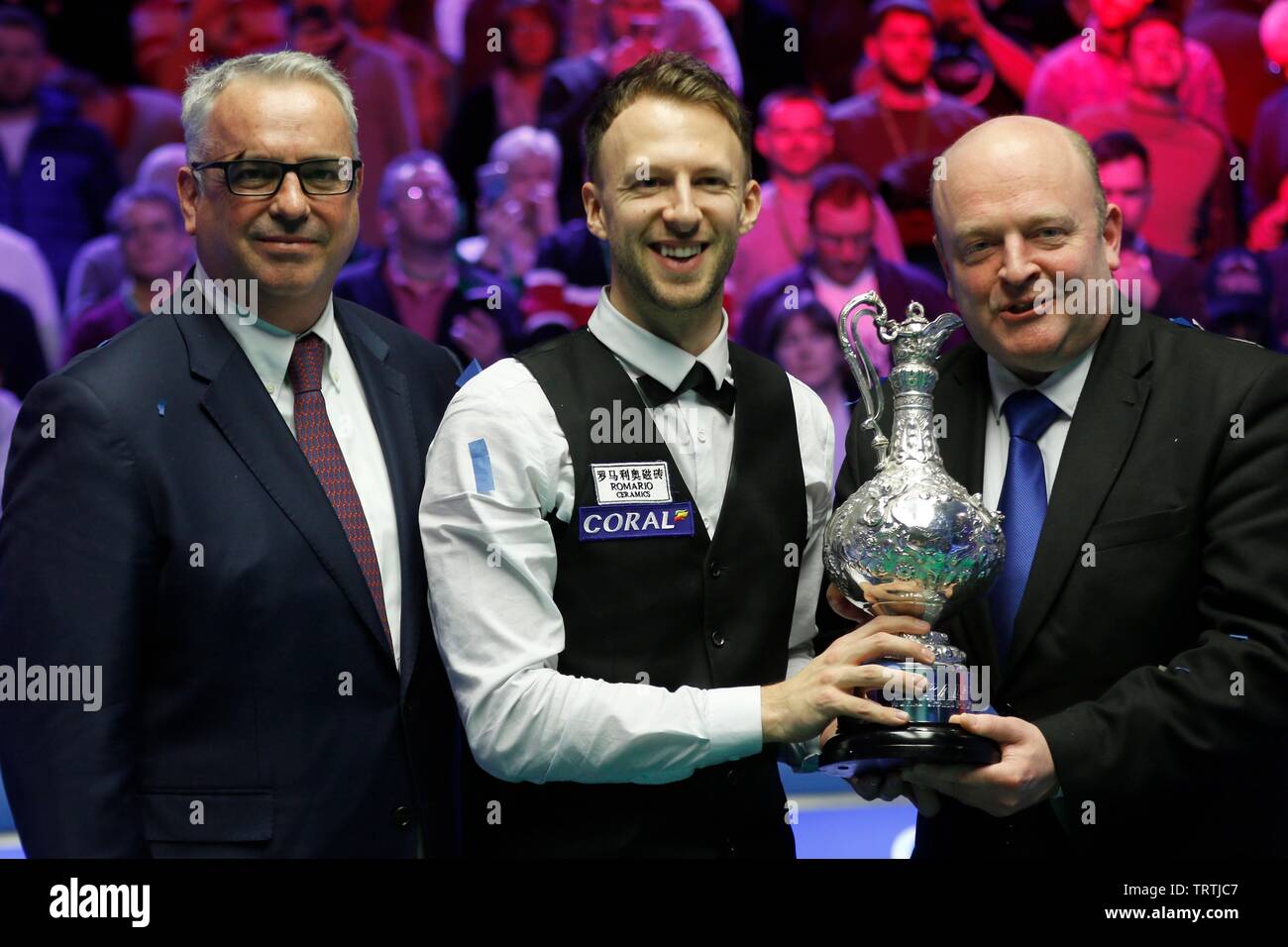 World grand prix snooker hi-res stock photography and images - Alamy