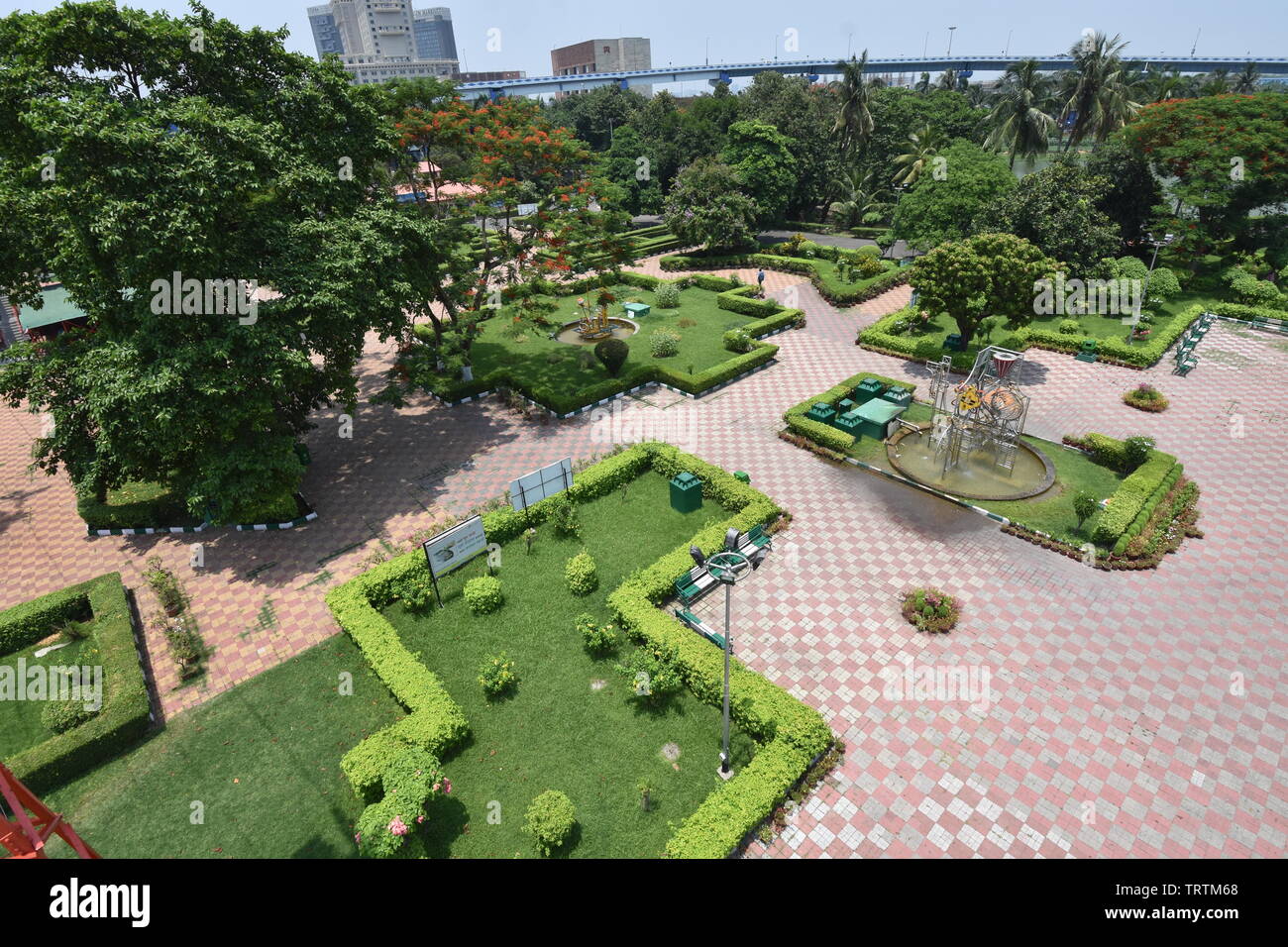 Front garden of the Science City, Kolkata, India Stock Photo - Alamy