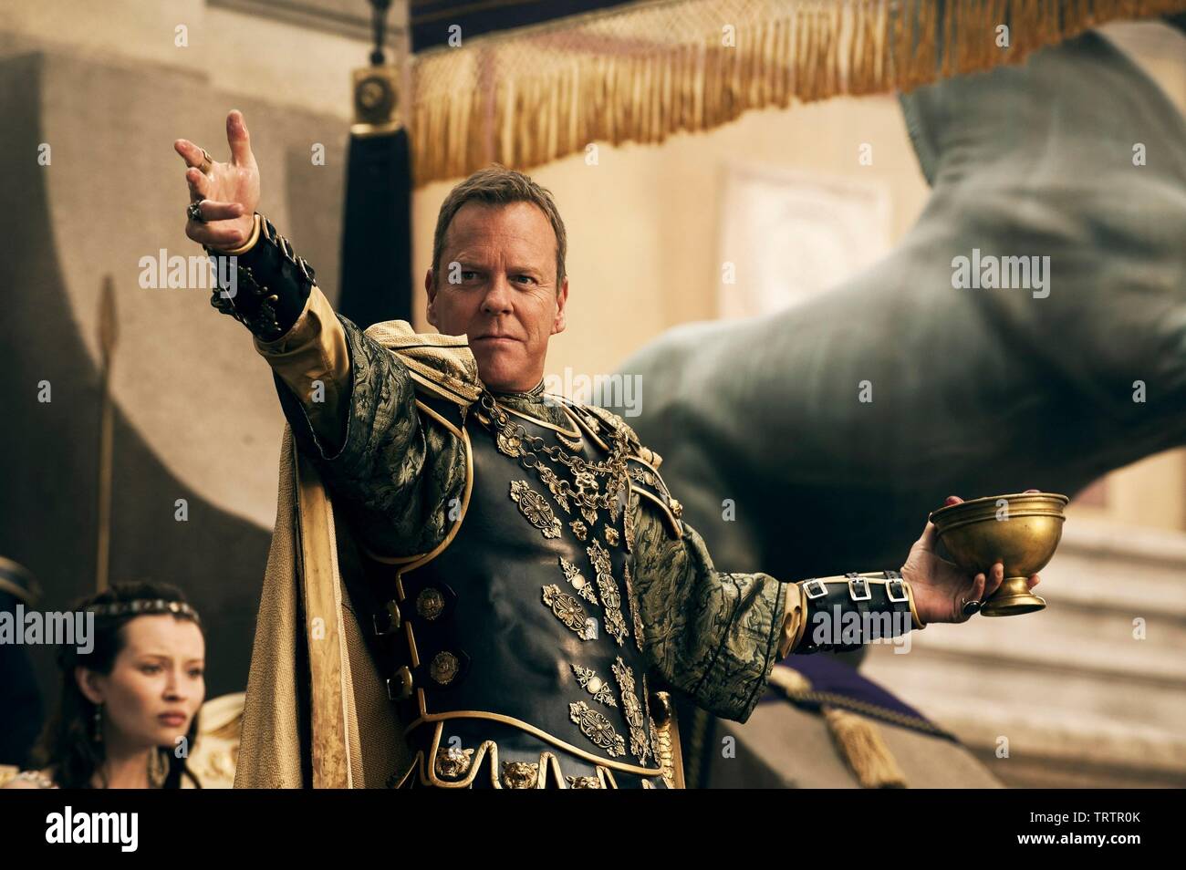 KIEFER SUTHERLAND and EMILY BROWNING in POMPEII (2014). Copyright ...