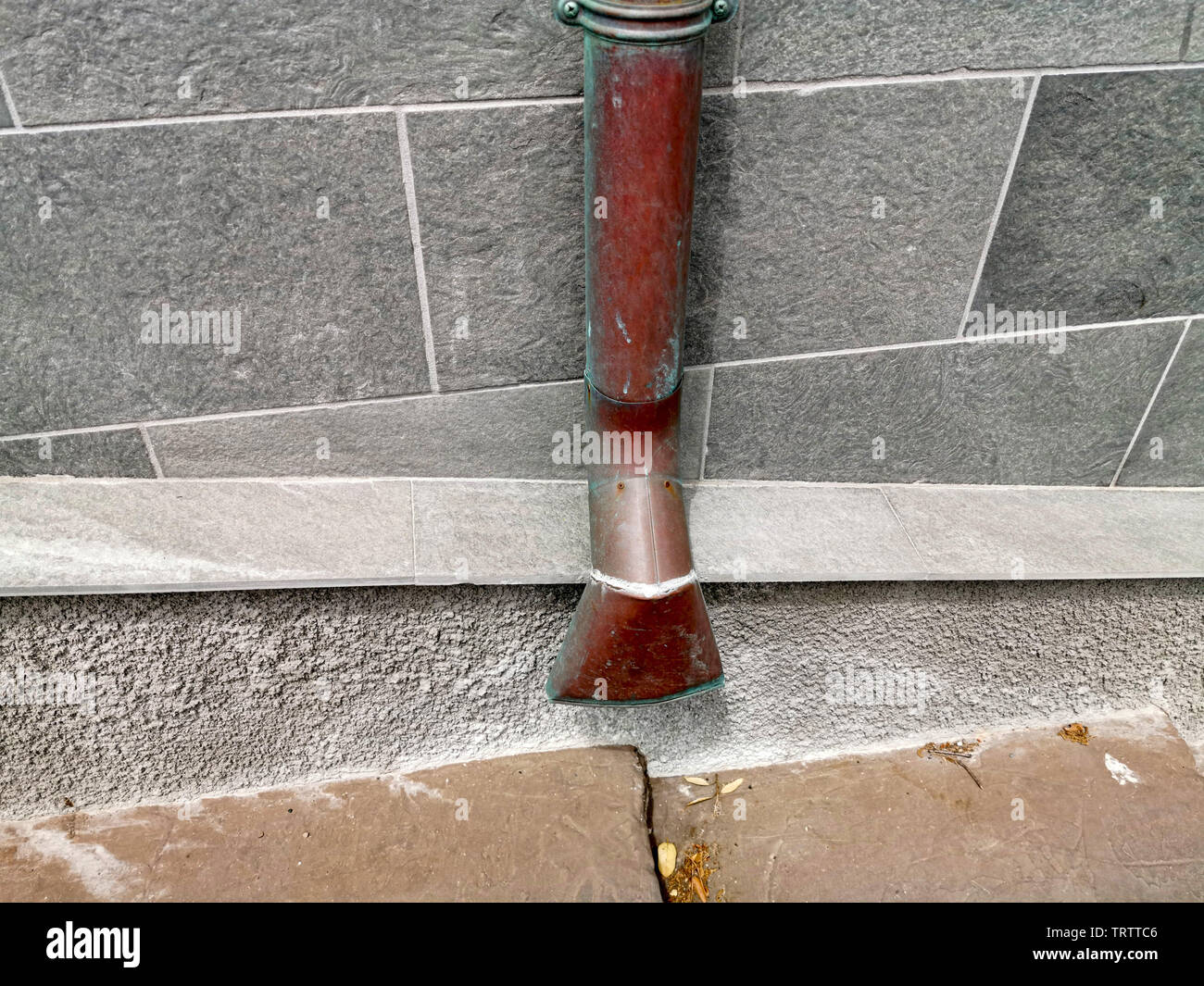 Terracotta gutter hi-res stock photography and images - Alamy