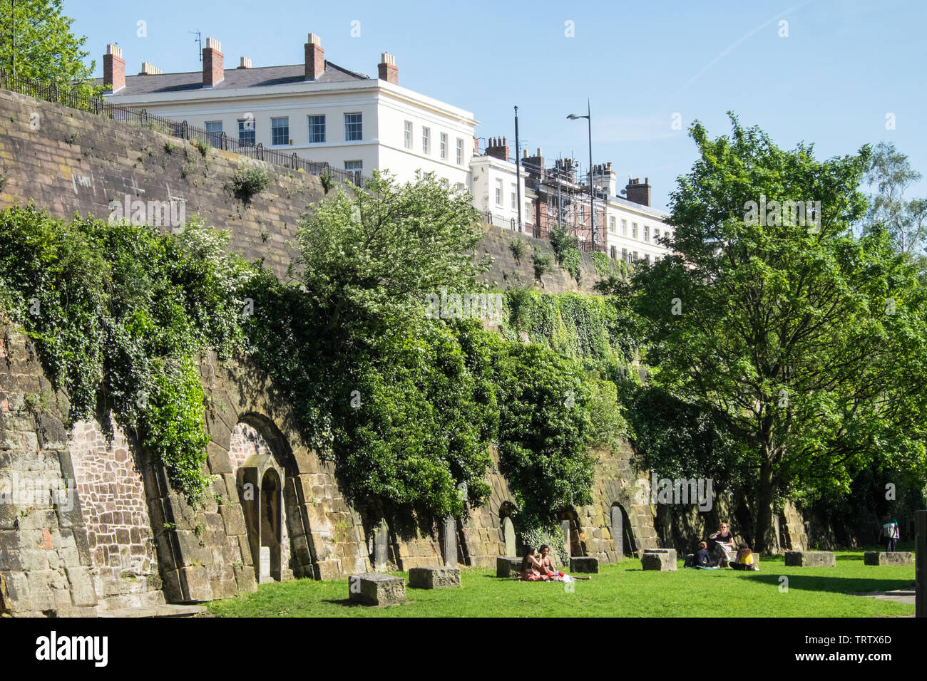 St James,Saint James,Saint James Gardens,Saint James Garden,graveyard ...