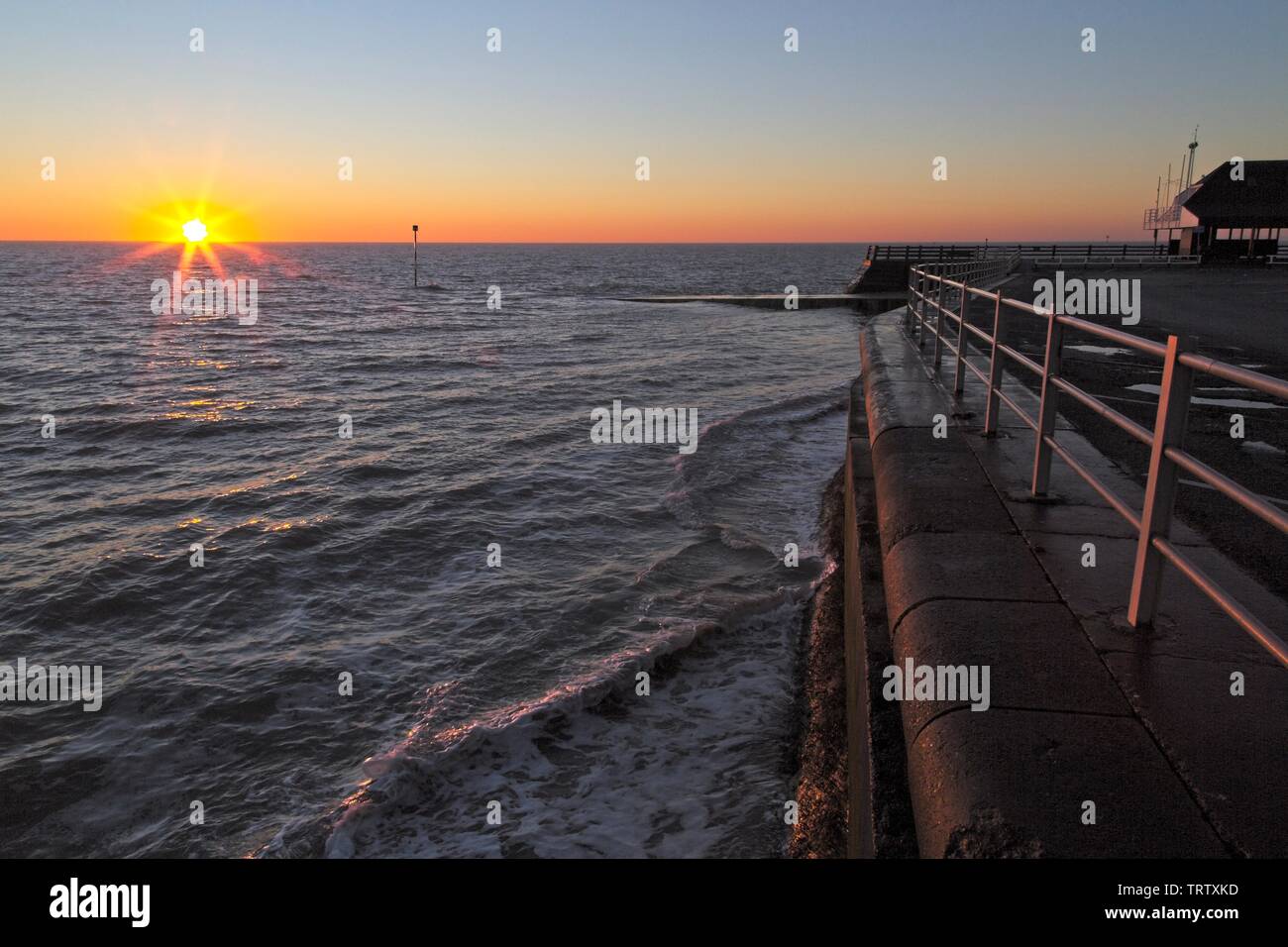 Sunrise at Broadstairs Harbour, Kent, England Stock Photo - Alamy