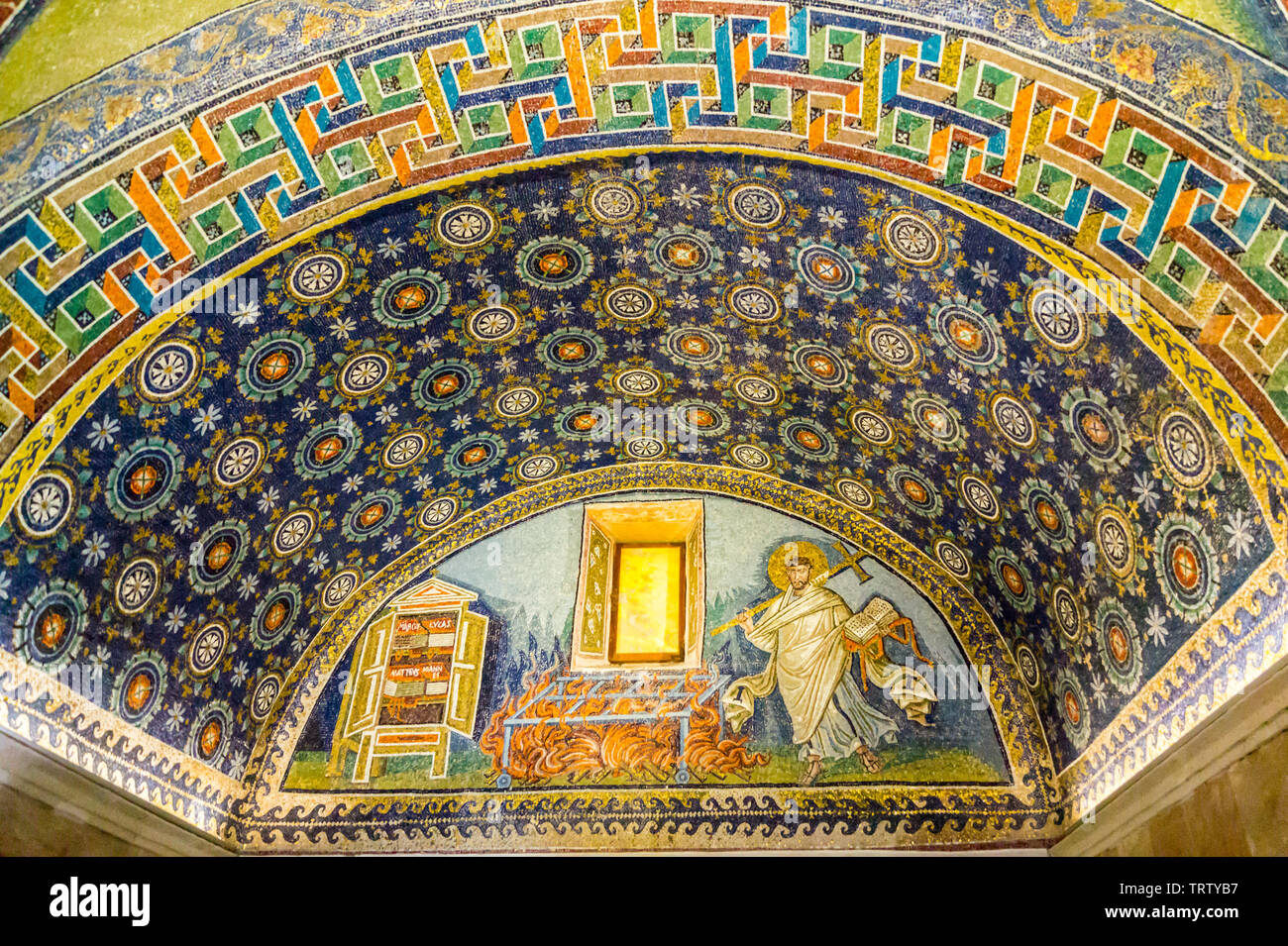 Greek key design mosaics, mausoleum of Galla Placidia, AD450, Ravenna ...