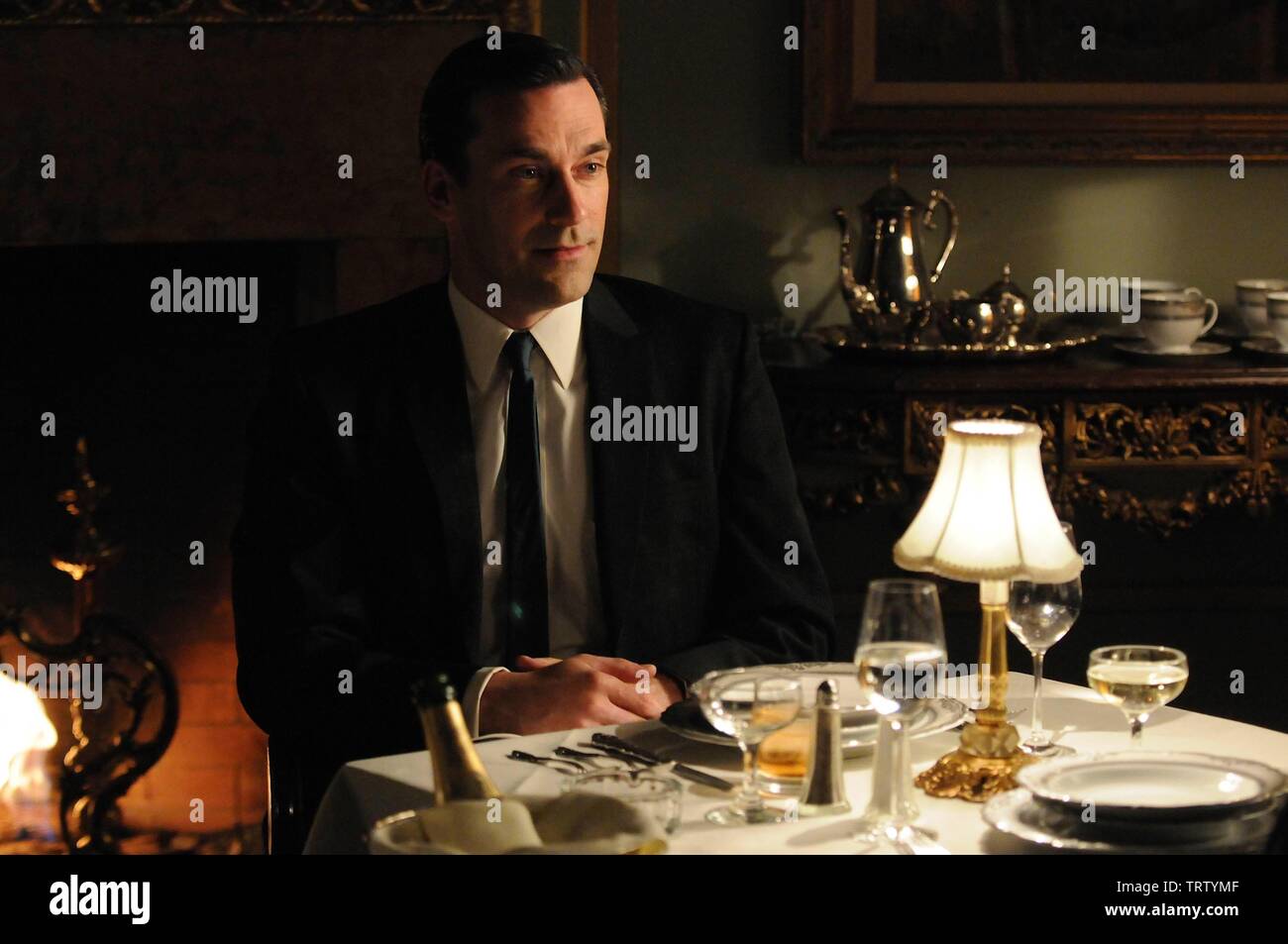 Jon hamm mad men tv hi-res stock photography and images - Alamy