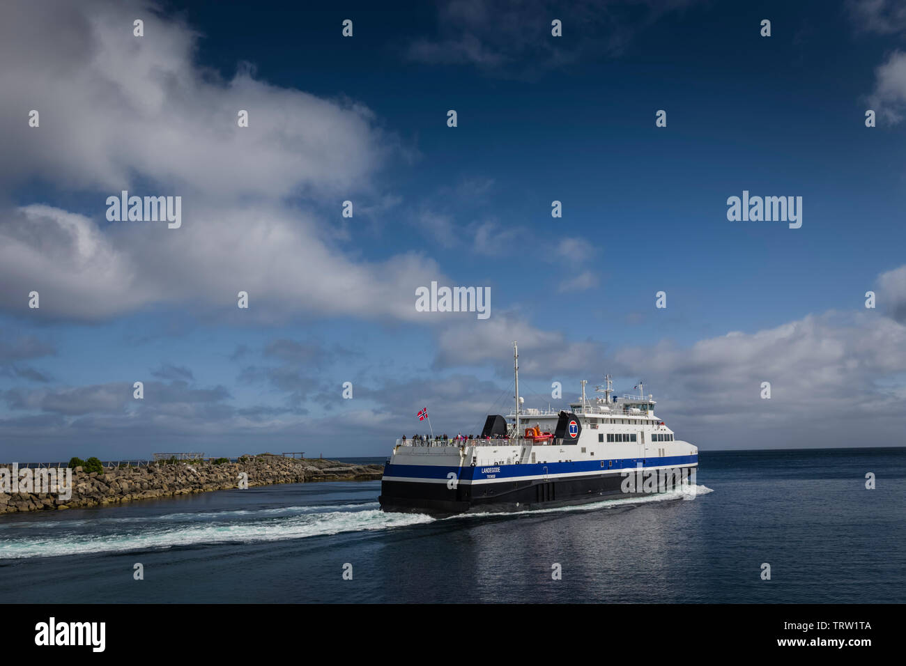 Ferry route hi-res stock photography and images - Alamy