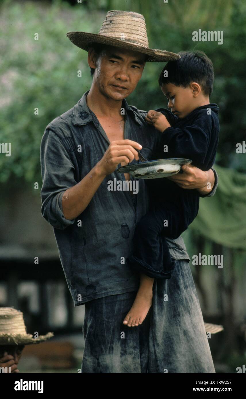 Haing s. ngor hi-res stock photography and images - Alamy
