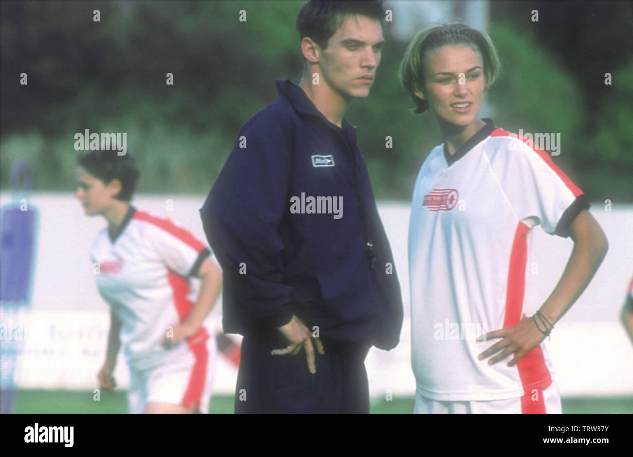 Keira Knightley Bend Like Beckham High Resolution Stock Photography and Images - Alamy