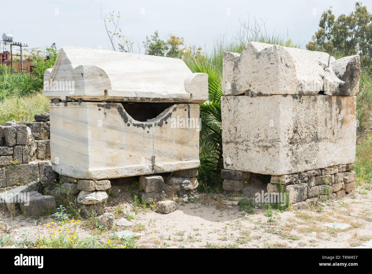 Tomb Of Tyre High Resolution Stock Photography and Images - Alamy