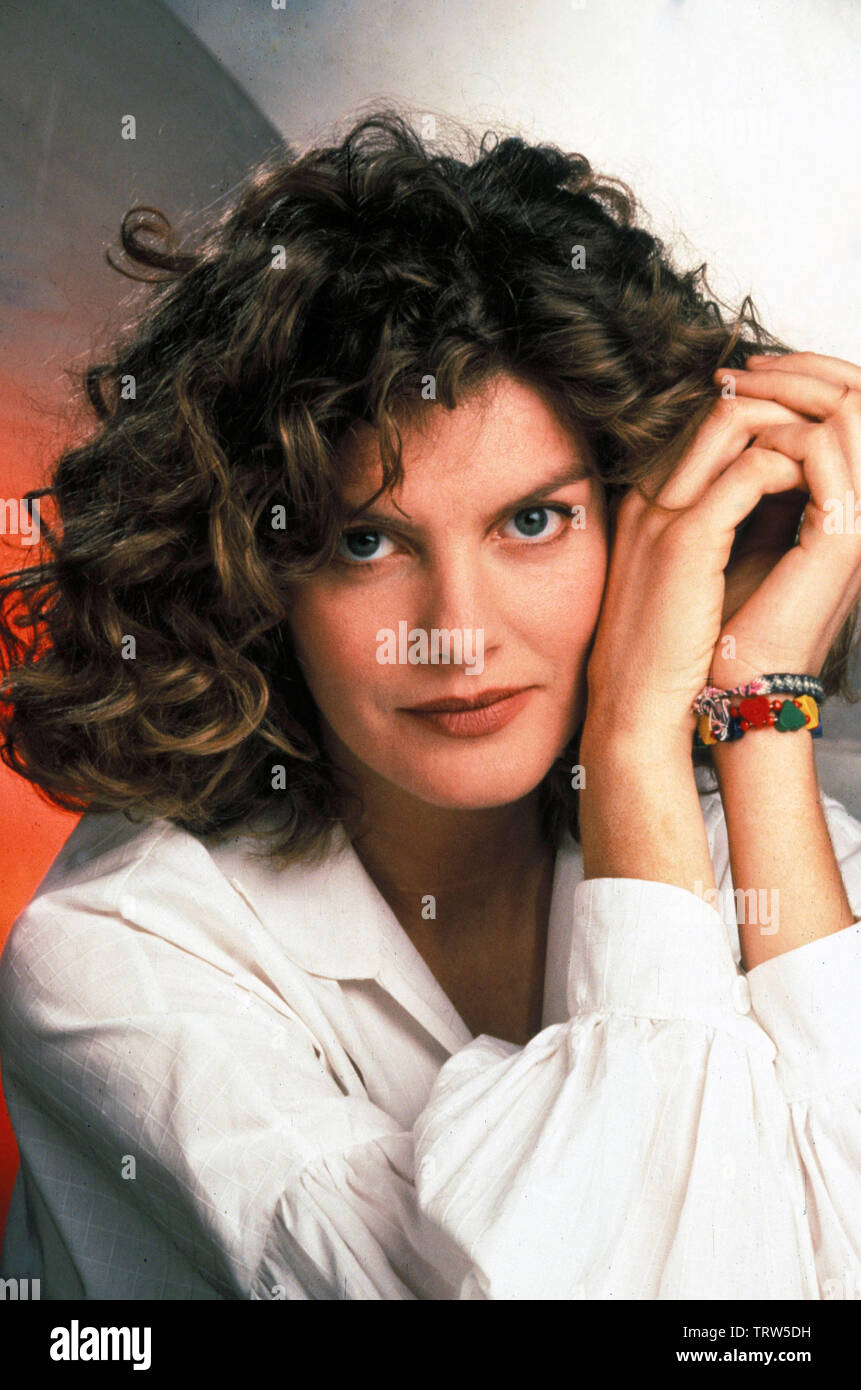 Rene Russo Young