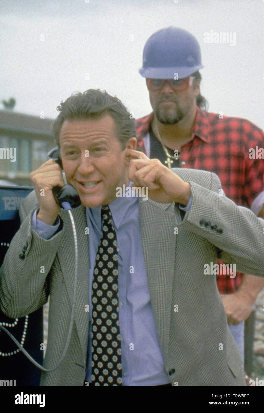 JUDGE REINHOLD in FAMILY PLAN (1997). Copyright: Editorial use only. No ...
