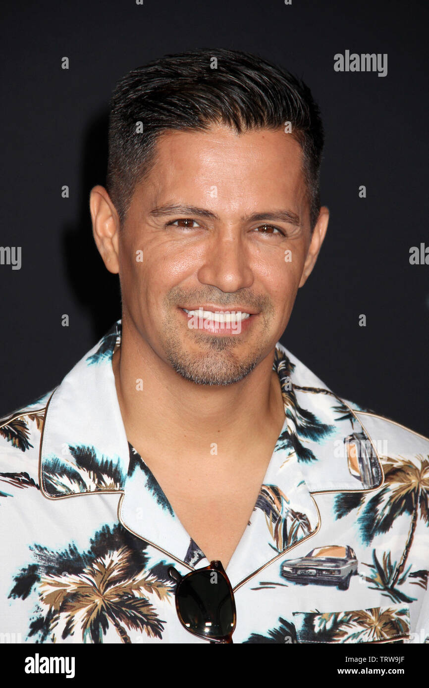 Jay hernandez 2019 hi-res stock photography and images - Alamy