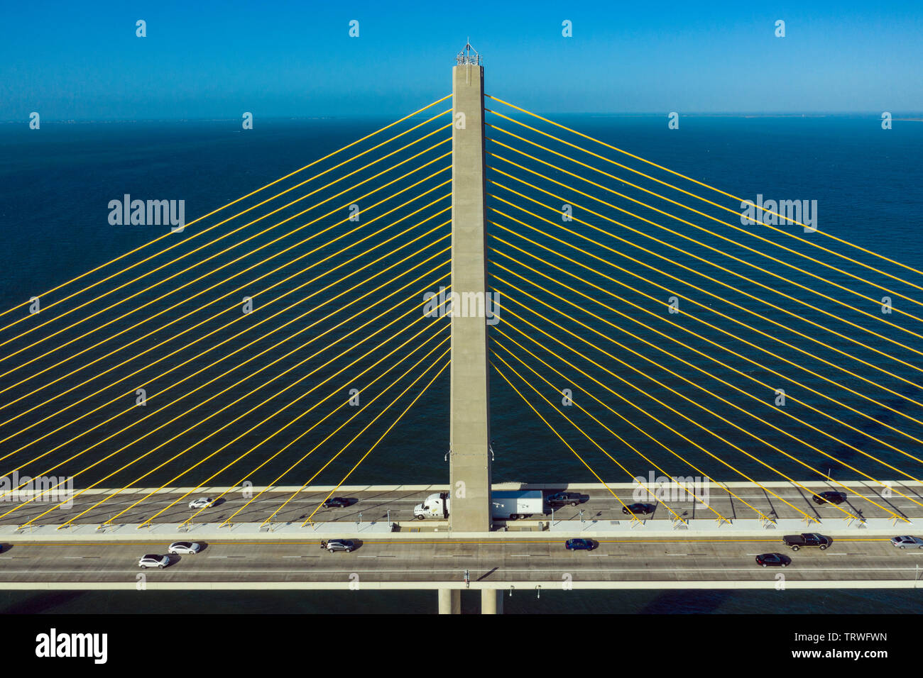 Sunshine bridge over tampa bay hi-res stock photography and images - Alamy