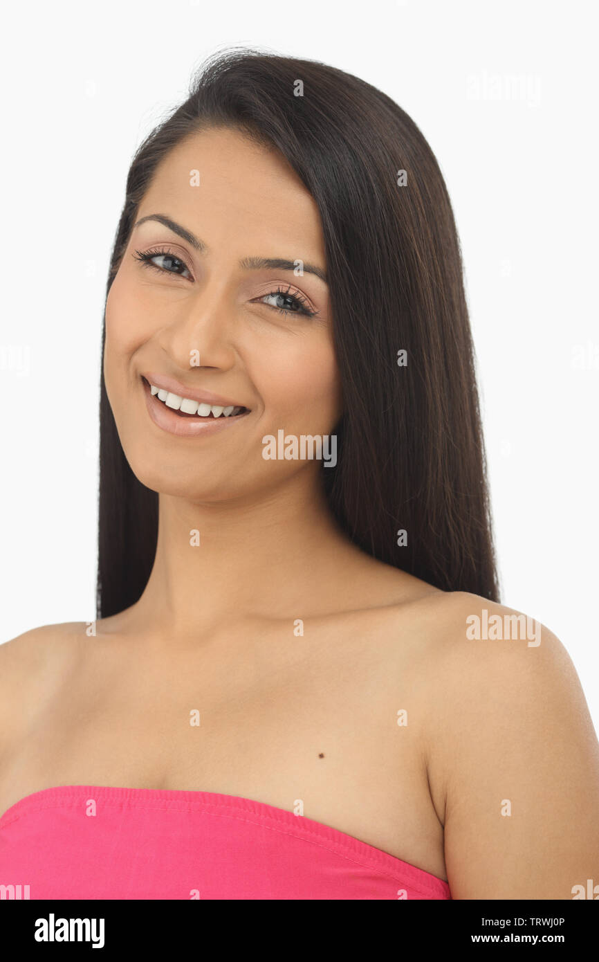 Portrait of an Indian pretty woman smiling Stock Photo - Alamy