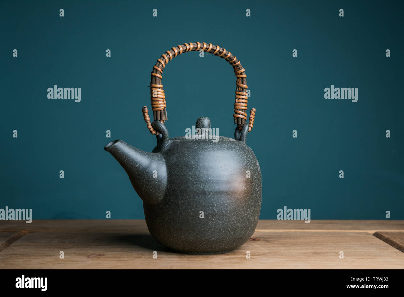 Still Life Japanese Teapot Stock Photo - Alamy
