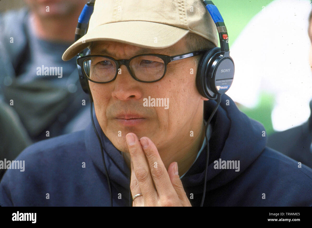 WAYNE WANG in MAID IN MANHATTAN (2002). Copyright: Editorial use only ...