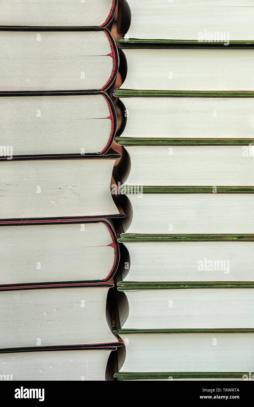 Stacked books book hi-res stock photography and images - Alamy