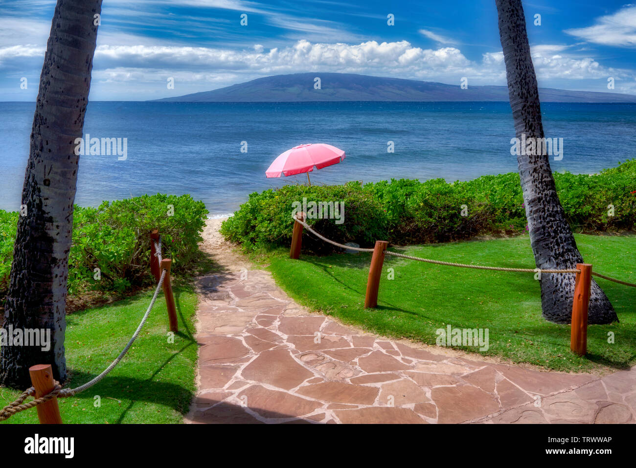 Pathway pathways to the beach hi-res stock photography and images - Alamy