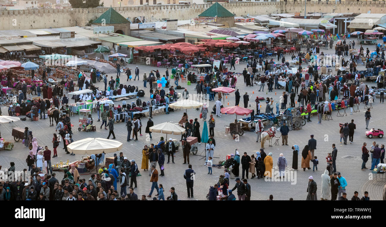 Meknes city walls hi-res stock photography and images - Alamy