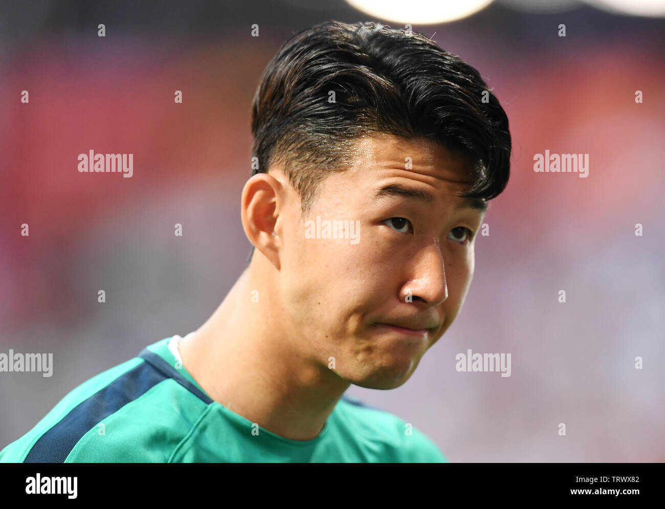Son heung min portrait hi-res stock photography and images - Alamy