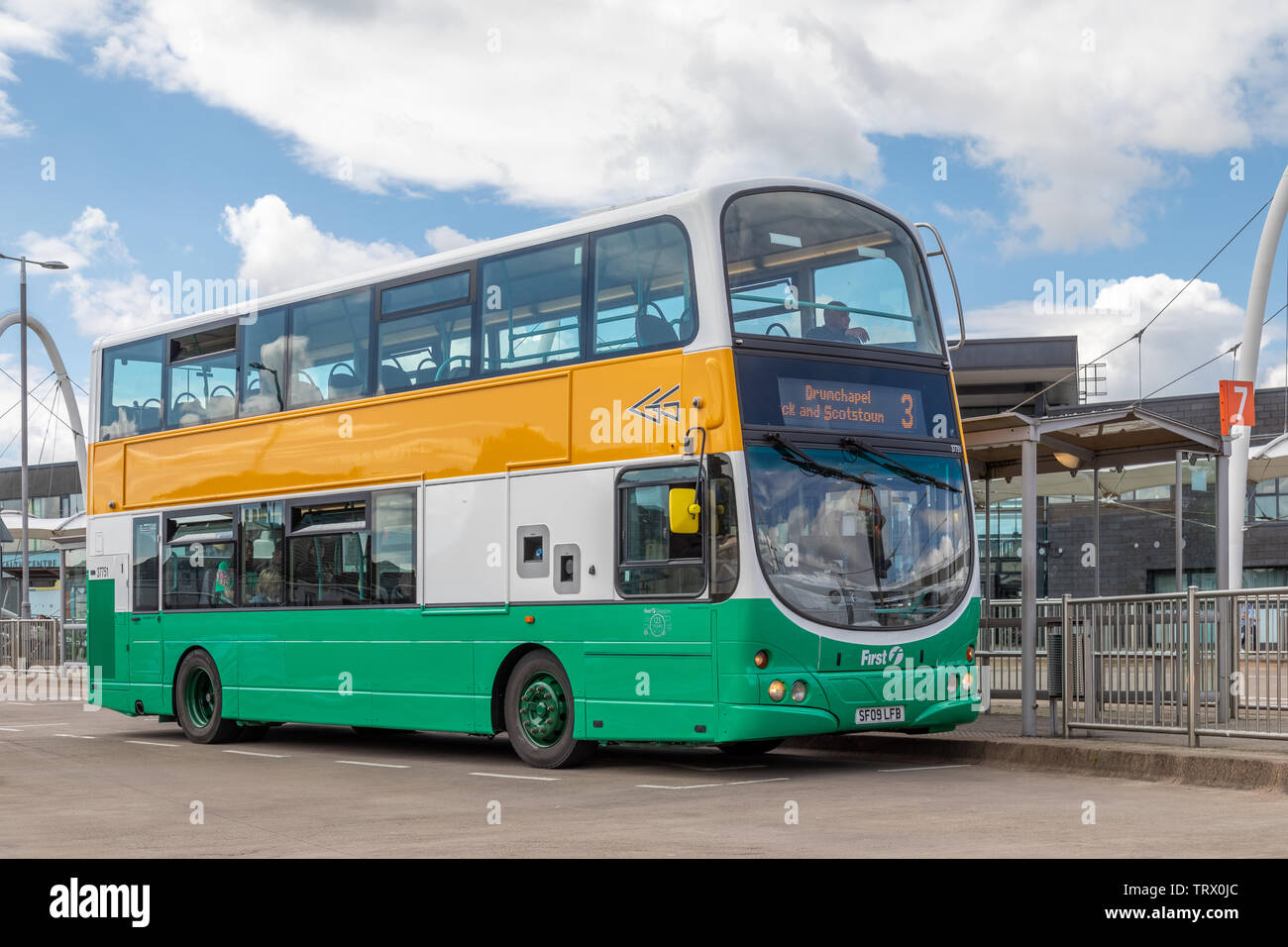To celebrate 125 years of public transport in Glasgow First Bus have ...