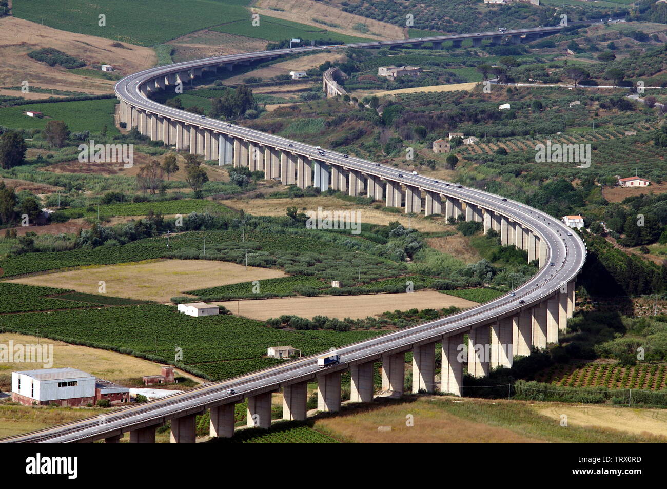 Elevated Highway High Resolution Stock Photography and Images - Alamy
