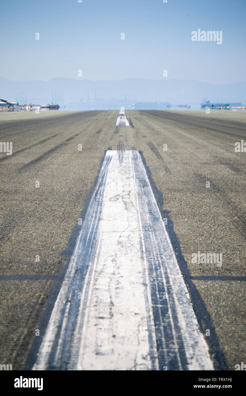 Gibraltar airport runway hi-res stock photography and images - Alamy
