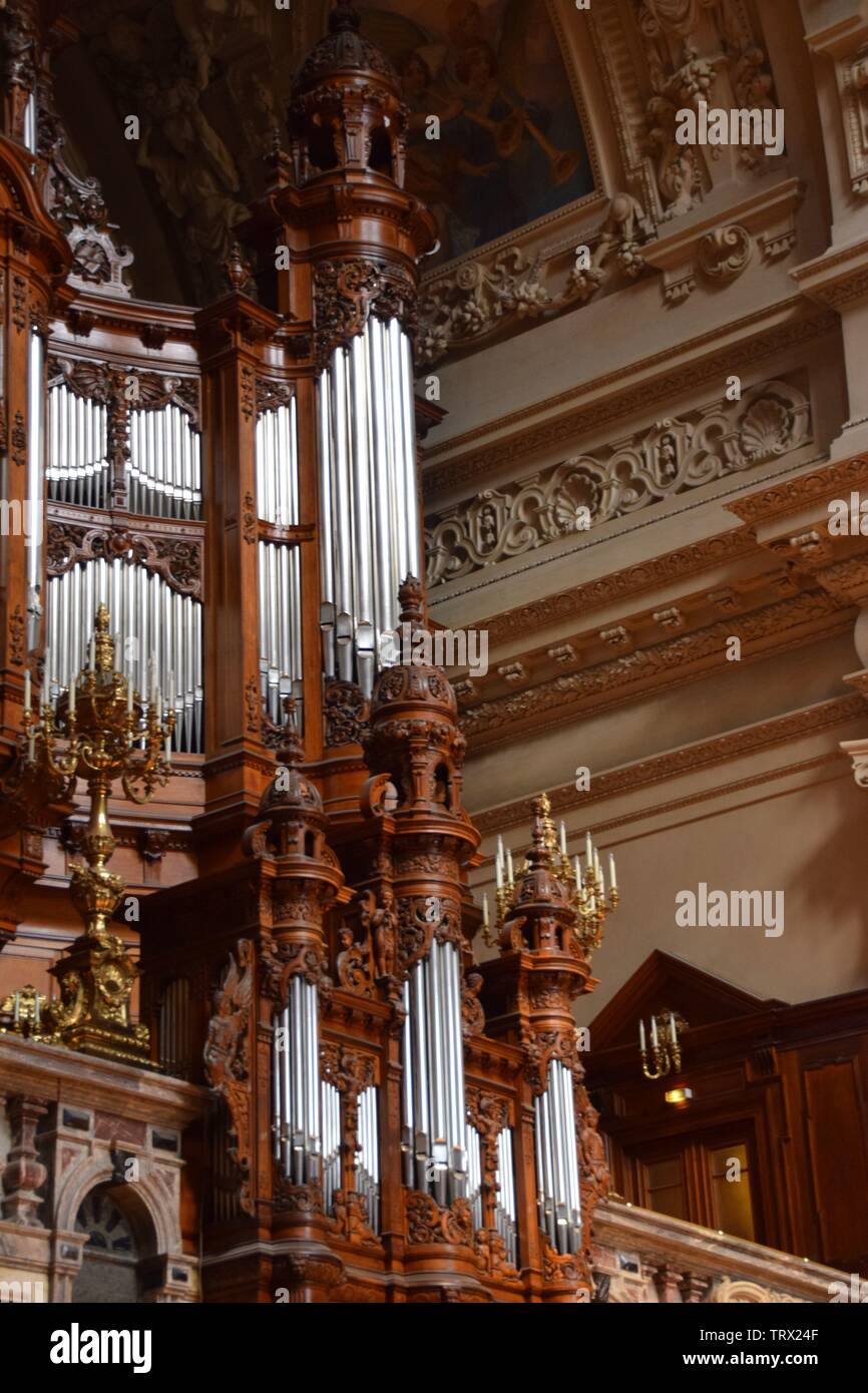 Passau cathedral organ hi-res stock photography and images - Alamy