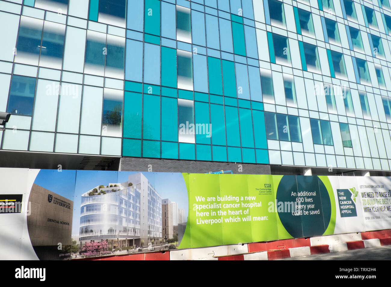 Clatterbridge Cancer Hospital,NHS,blue,building,Liverpool,Merseyside ...