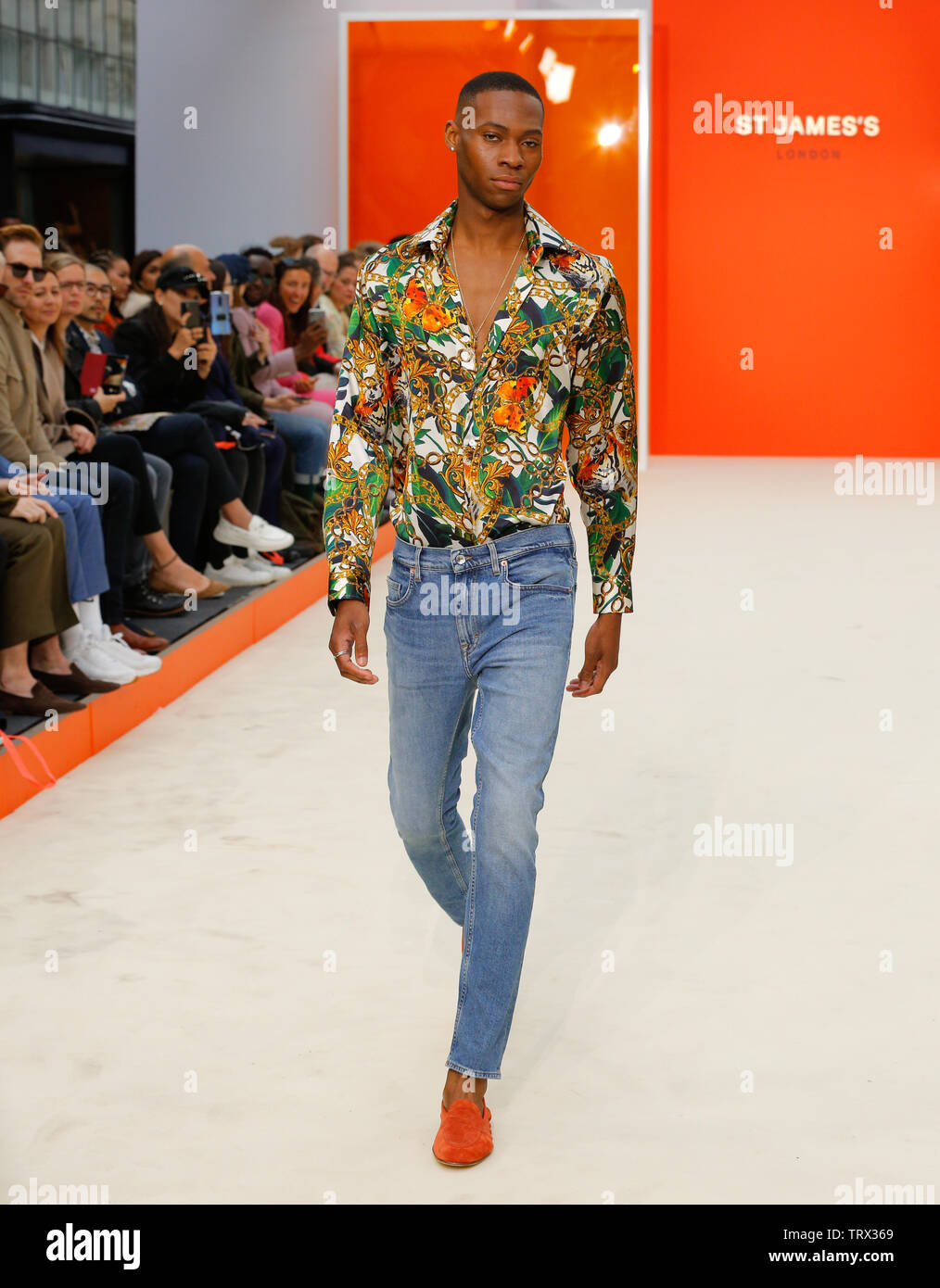 ST.JAMES'S Menswear SS20 CATWALK show during London Fashion Week Men's ...