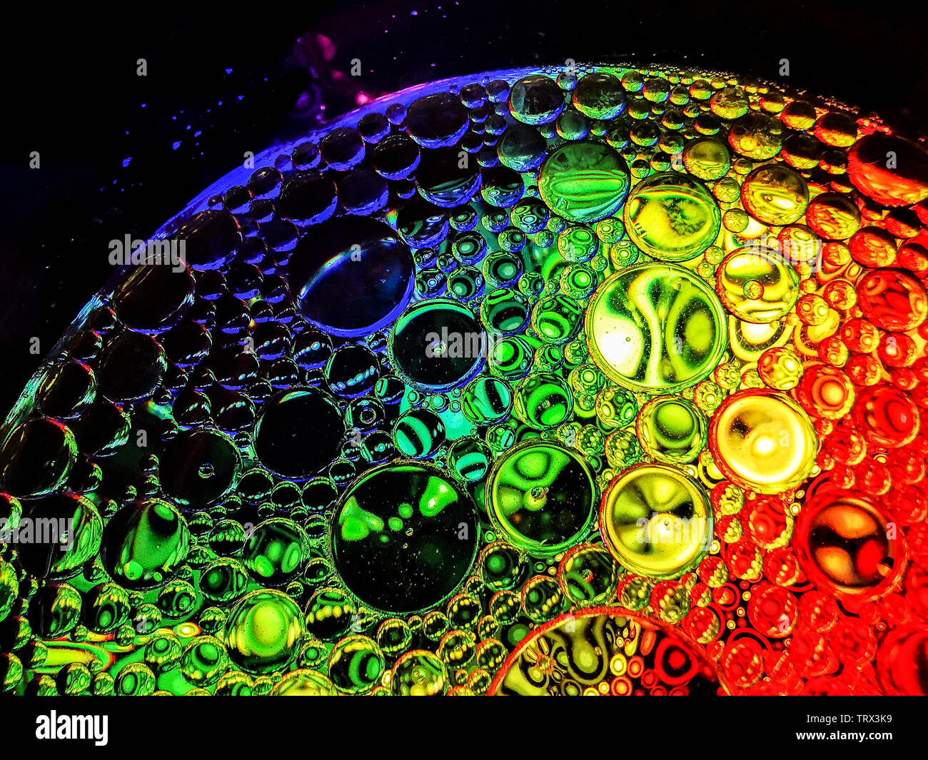 colorful rainbow spectrum oil bubbles macro abstract textures Stock ...