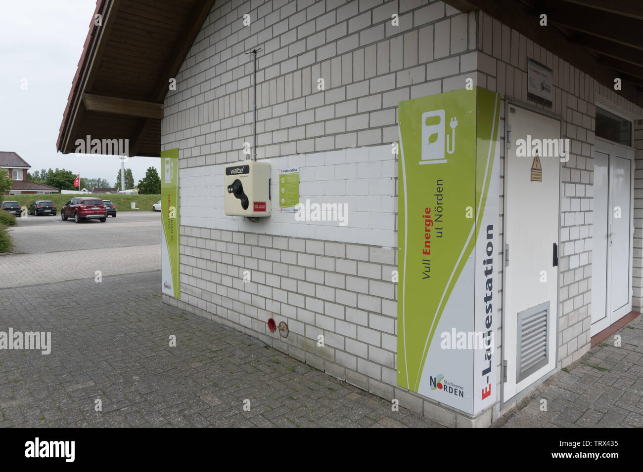 Electric car charging point germany hi-res stock photography and images ...