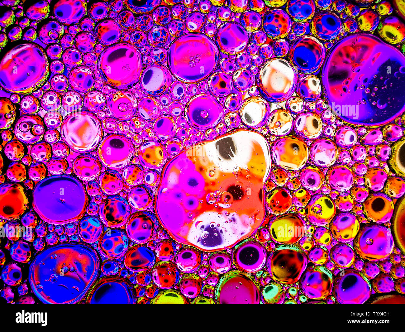pink abstract bubbles macro on the water Stock Photo - Alamy