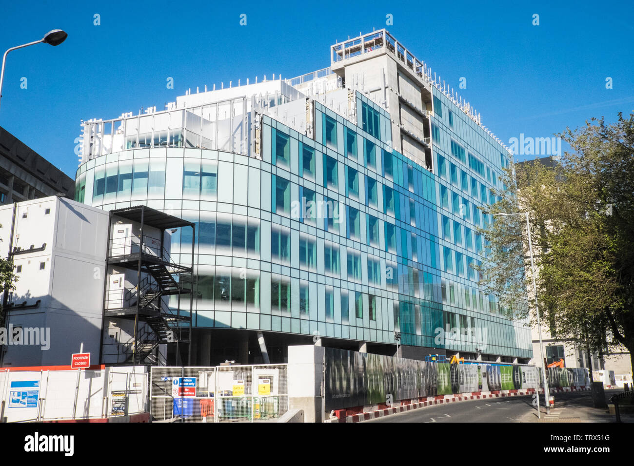 Clatterbridge Cancer Hospital,NHS,blue,building,Liverpool,Merseyside ...