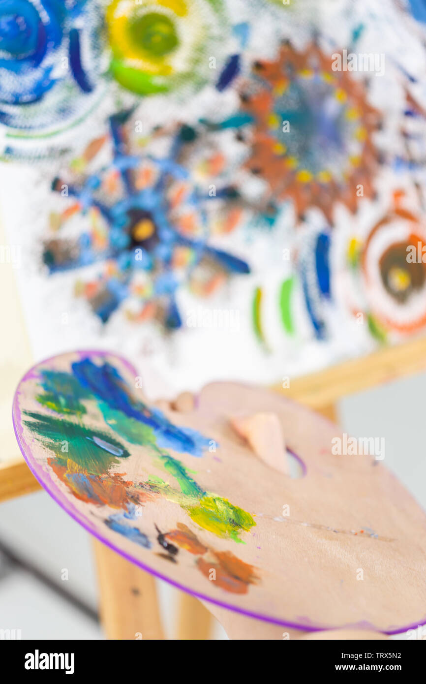 Artist painting art, selective focus close-up on palette Stock Photo ...