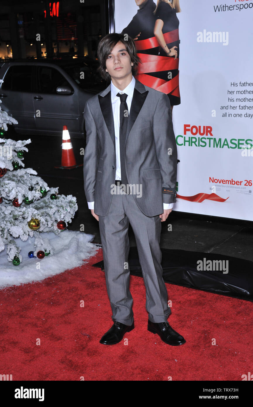 LOS ANGELES, CA. November 20, 2008: Taylor Boggan at the world premiere ...