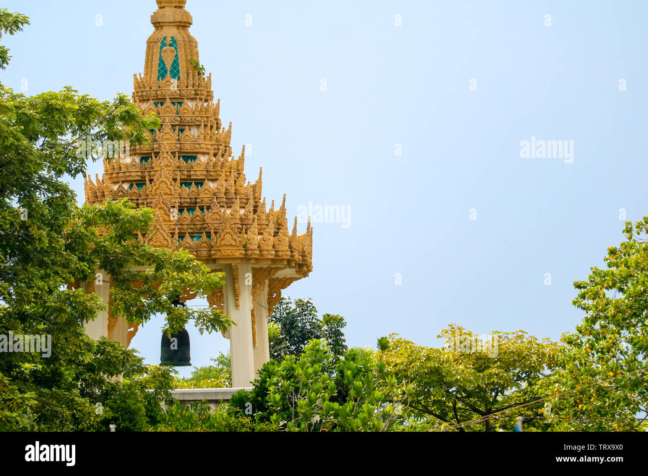 Golden pagoda bell tower hi-res stock photography and images - Alamy