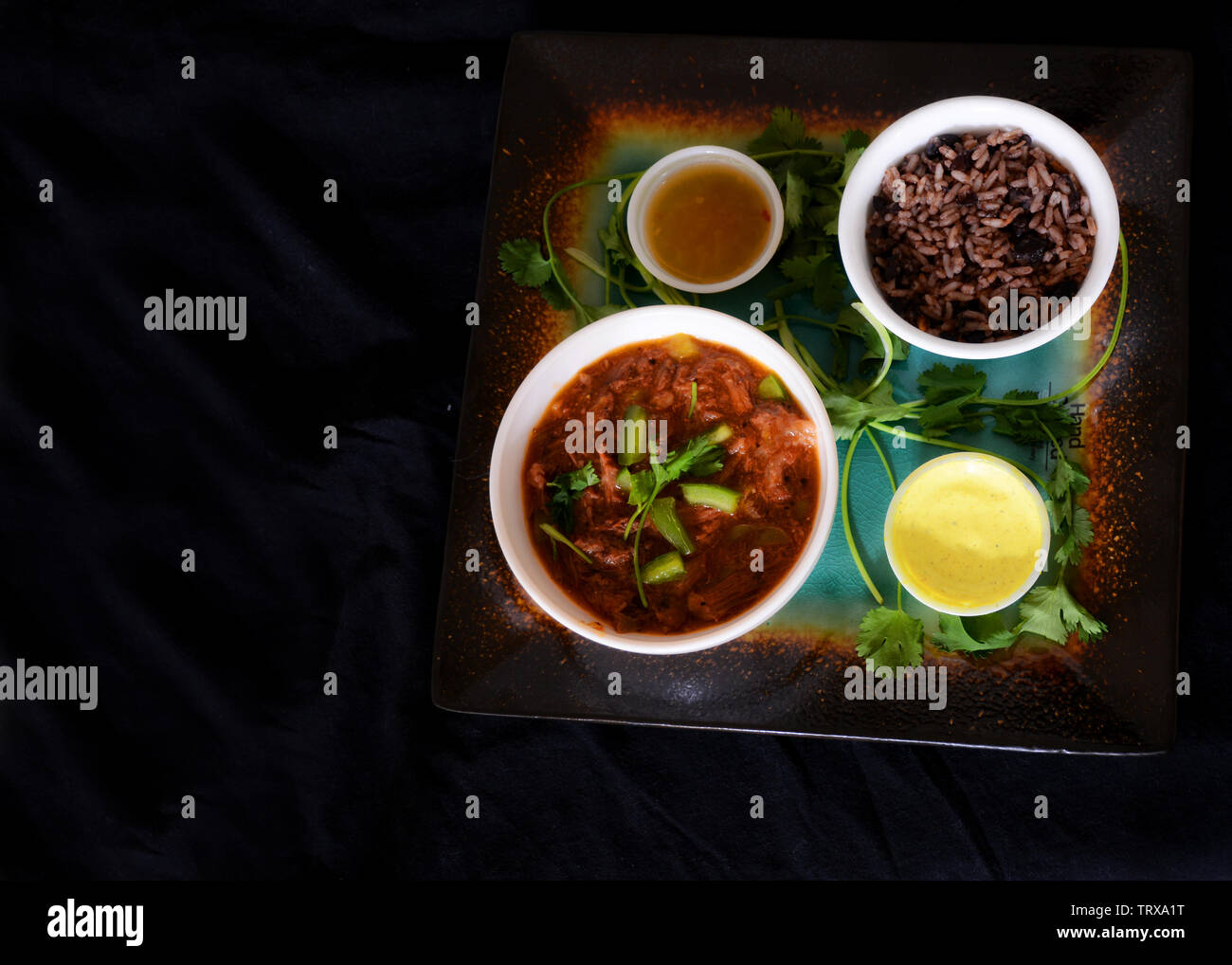 Dark mode hi-res stock photography and images - Alamy